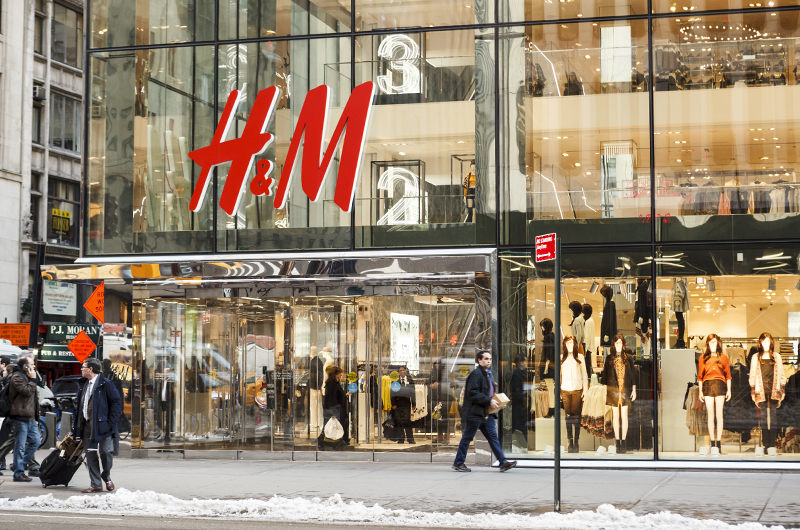 ‘H&M’ เตรียมปลดพนักงาน 1,500 รายทั่วโลก หวังลดต้นทุน 6.6 พันล้านบาท/ปี ...