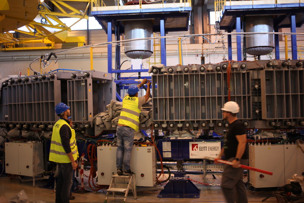 Making A Miniature Sun On Earth | Positioning Magazine